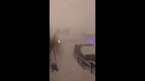 US: Heavy Snow, High Winds Create Blizzard Conditions In Fairbanks ...