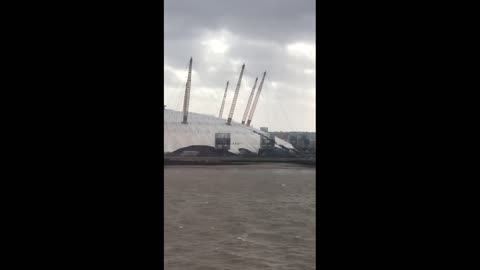 UK: Parts Of O2 Arena Roof Ripped Off By Storm Eunice - Spectee