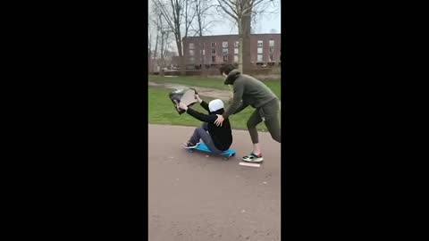 Netherlands: Fun Wind Skating Session Amid Storm Eunice - Spectee