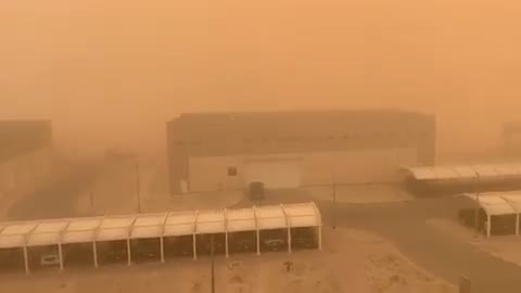 Kuwait: Flight Operations Halted, Dust Storm Blankets Country 3 - Spectee