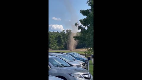 US: Dust Devil Spotted In Lexington, Massachusetts - Spectee